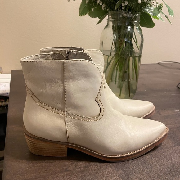 Vintage Foundry | Shoes | Vintage Foundry Co Botties Leather | Poshmark